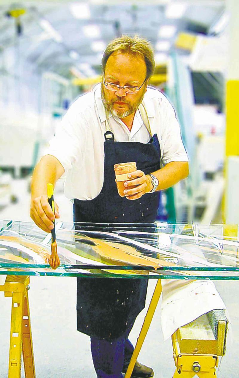 Living through the light - Winnipeg Free Press Homes