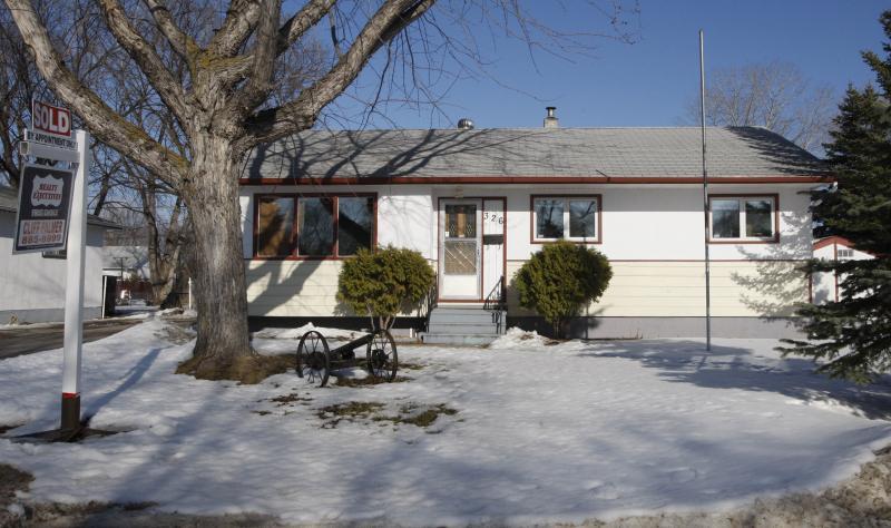 SOLD - Winnipeg Free Press Homes