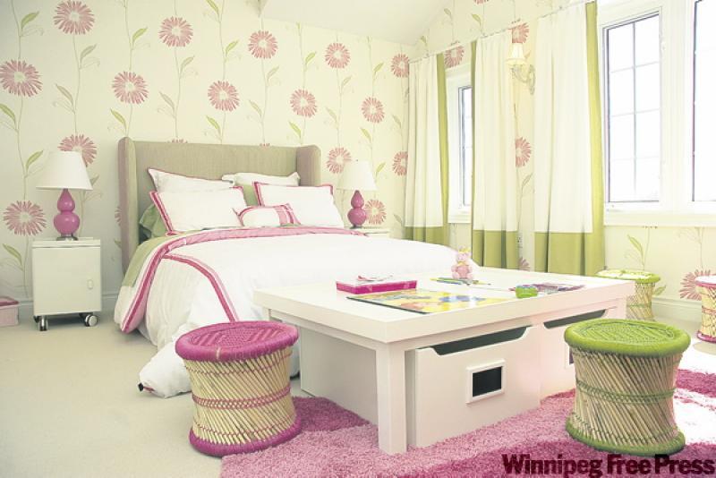 DEBBIE TRAVIS: Thinking pink; keen on green - Winnipeg Free Press Homes