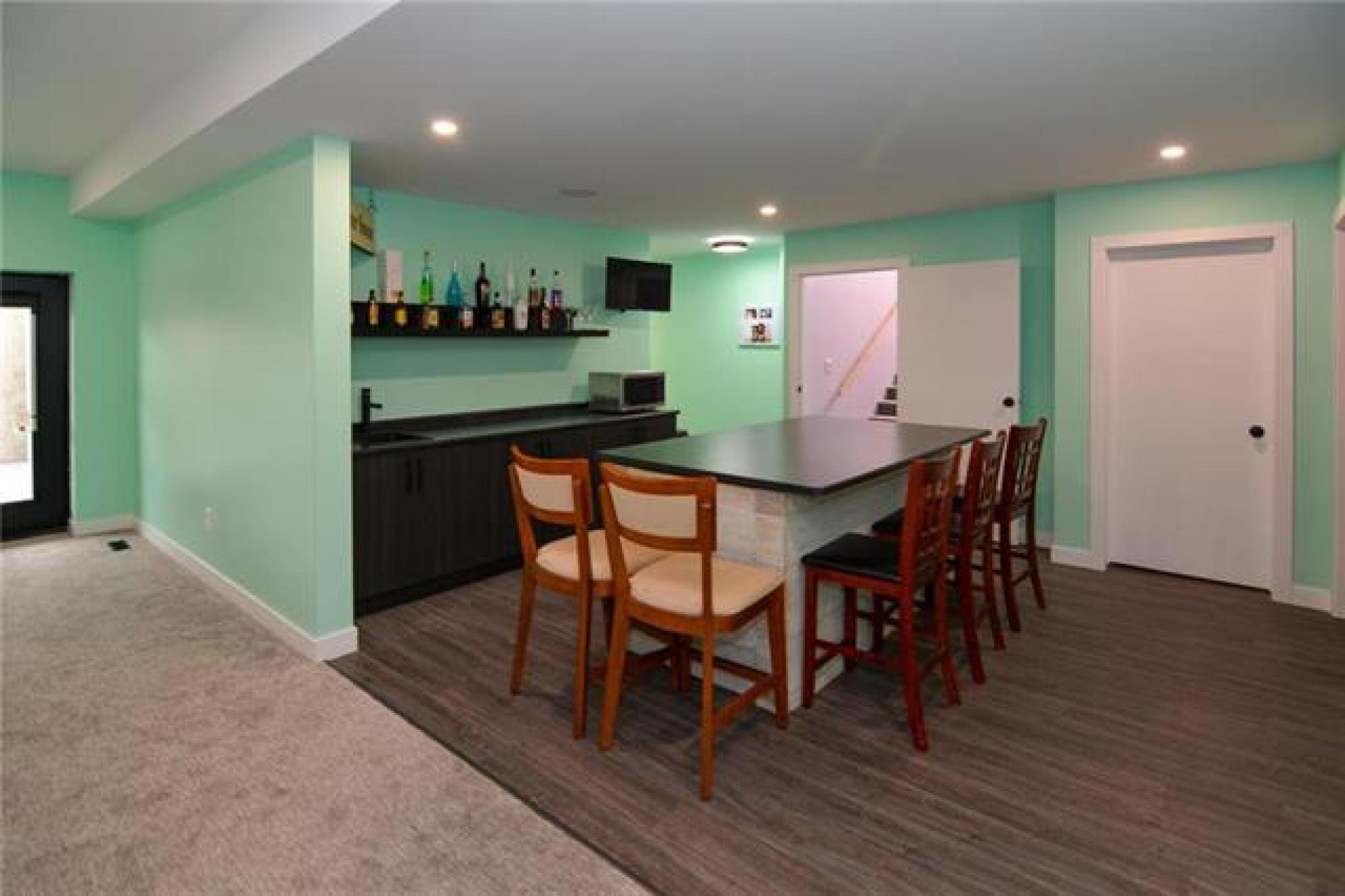 341 DODDS Road, R0H 0J0, 9 Bedroom, 2 Storey for sale West Winnipeg ...