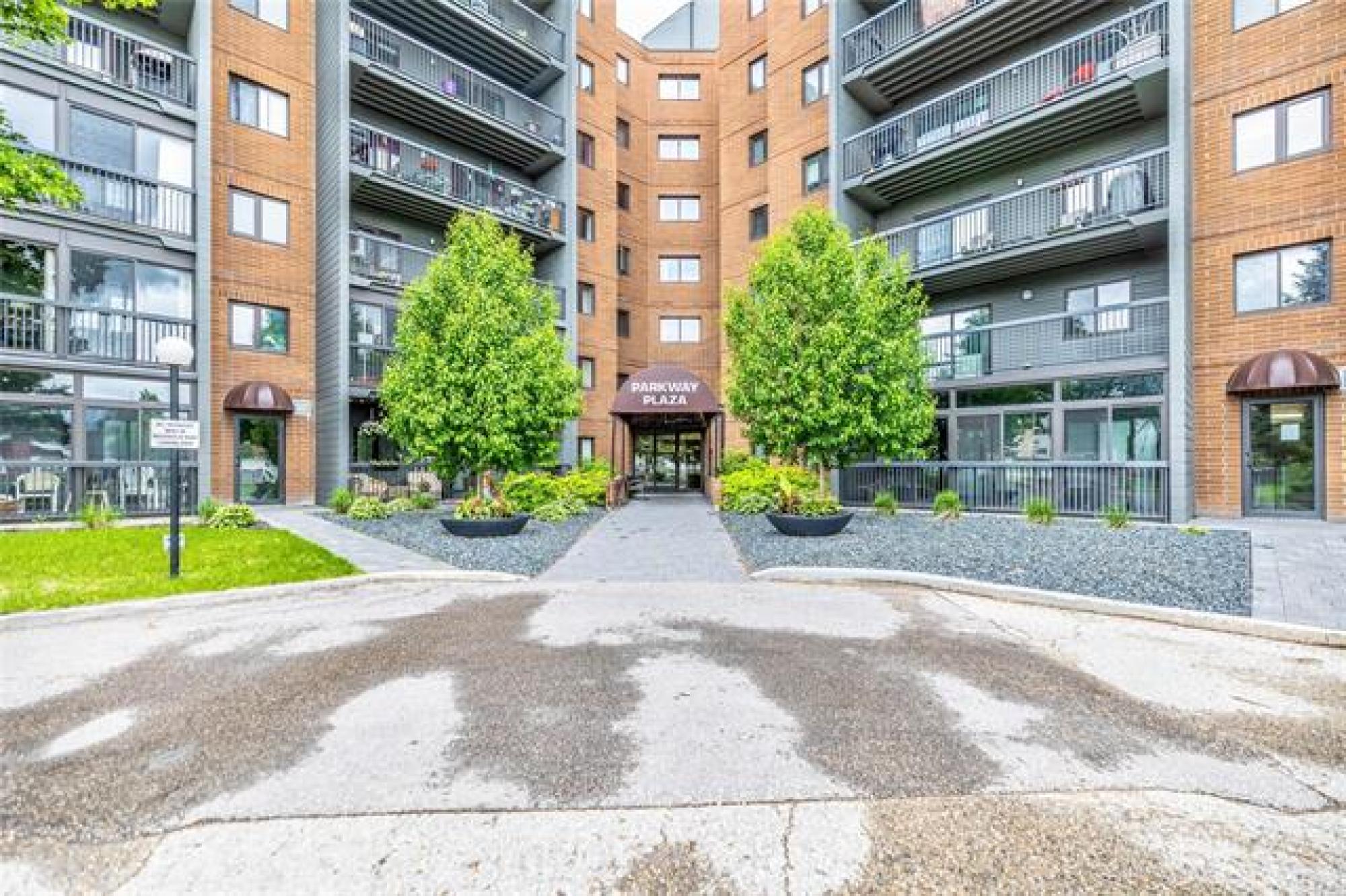 709-2000 Sinclair Street, R2V 3S8, 2 Bedroom, One Level for sale North ...