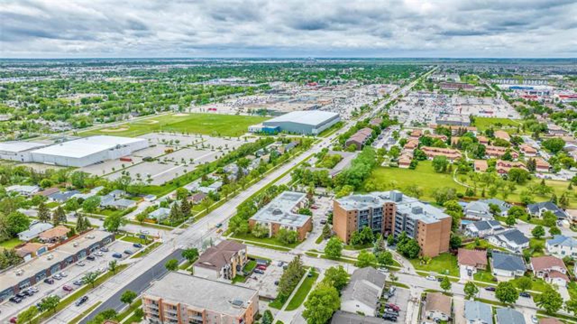 709-2000 Sinclair Street, R2V 3S8, 2 Bedroom, One Level for sale North ...