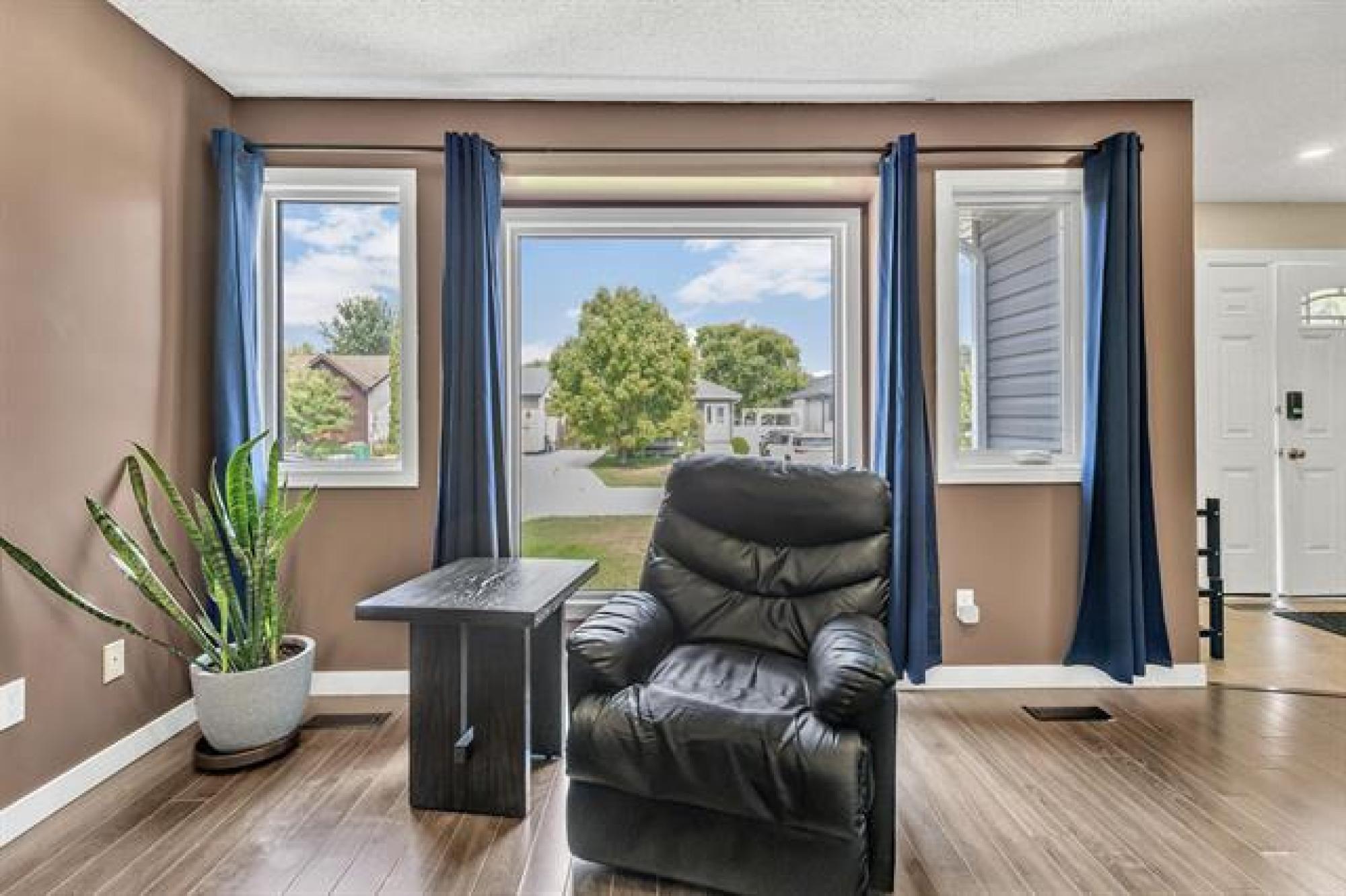 St Vital For Sale - Winnipeg Free Press Homes