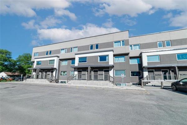 Sinclair Park For Sale - Winnipeg Free Press Homes