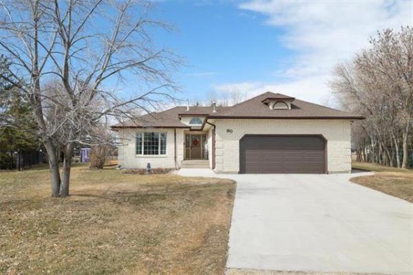 RM of MacDonald For Sale - Winnipeg Free Press Homes