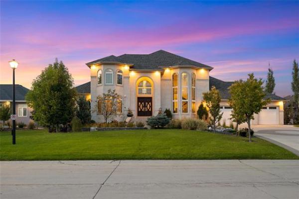 in East St Paul For Sale - Winnipeg Free Press Homes