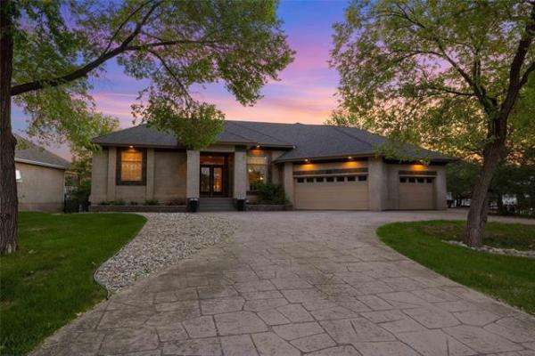 in East St Paul For Sale - Winnipeg Free Press Homes